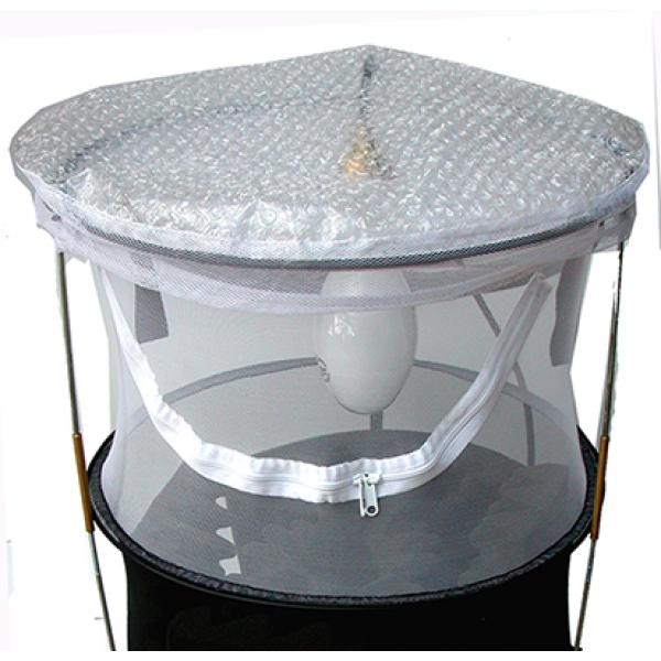 Moonlander Moth Trap with Supports and Goodden GemLight SUPER